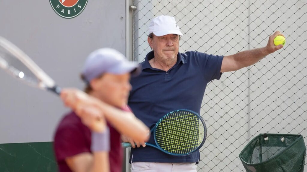 Jannik Sinner, Riccardo Piatti da 4 nombres para el puesto de Darren ...